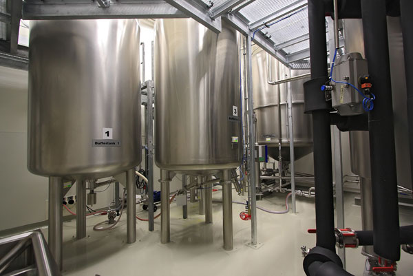 De Roeve werkt aan uitbreiding tankpark van Purna Pharma in Puurs ...