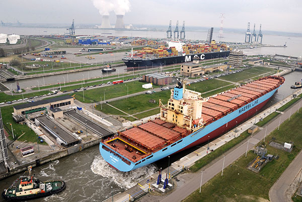 Nieuw coördinatiecentrum voor scheepvaart in Antwerpse haven ...