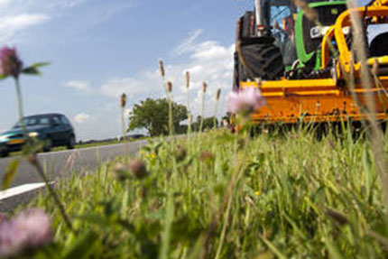 OWS en IGEAN onderzoeken potentieel bermgras voor biogasproductie ...